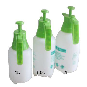China Hand Sprayers with 1/1.5/2L Capacity, Two Size of Plastic and ...