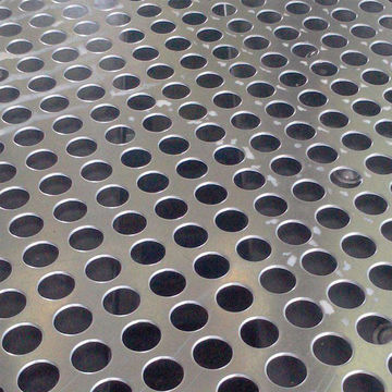 China Good quality Steel Mesh Fences Punching Mesh With High Profit on ...