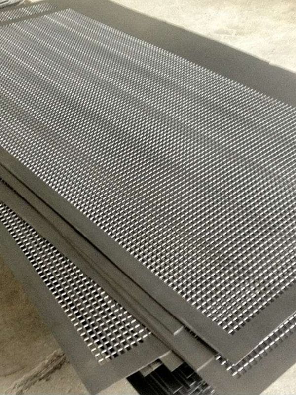 China Good quality Steel Mesh Fences Punching Mesh With High Profit on ...