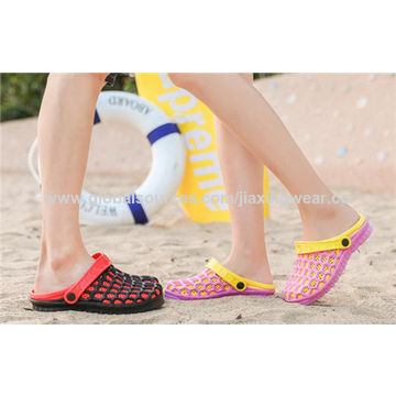 China EVA Men's Holey Clogs, Available in Various Sizes and Colors on ...