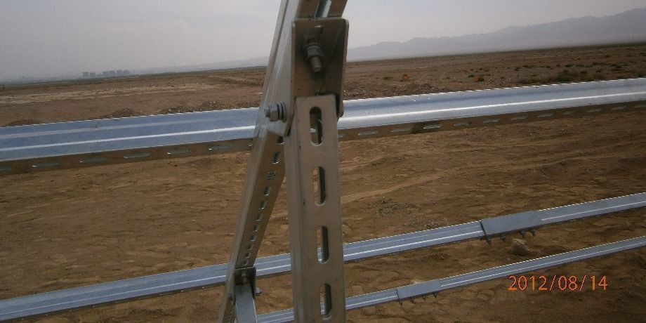 China Steel Building C Section Frame Purlins for Roofing Support on ...