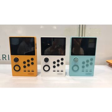 China Retro Handheld Console Electric Games IPS Screen Built in 2000 ...