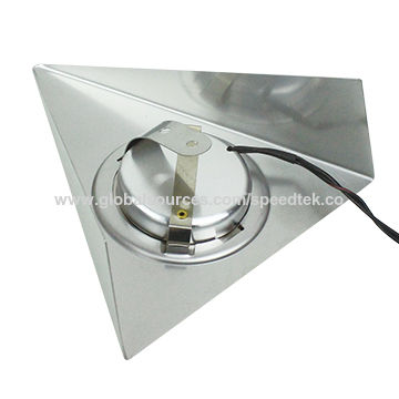 China SNTLUX Triangle shaped 24xLED spot light on Global Sources,LED ...