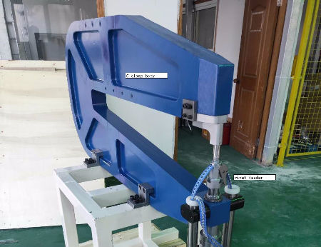 Simple operation road traffic sign making equipment riveter, riveting ...