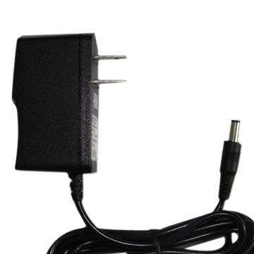China 5V 2.4A AC/DC Switching Adapter with 100 to 240V AC Input Voltage ...