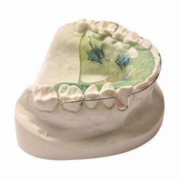 Hawley Retainer, Made of Plastic and Stainless Steel Wire | Global Sources