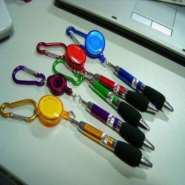 Buy Wholesale China Carabiner Retractable Pen Keychain & Carabiner ...