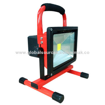 Buy Wholesale China 10w Outdoor Rechargeable Led Floodlight With Handle ...