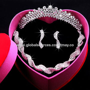 Buy Wholesale China 2015 New Bridal Tiaras Gift Box Set, Available In ...