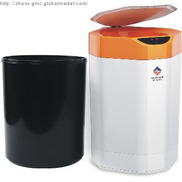 Buy Wholesale China 10l Dustbin-new Des & 10l Dustbin-new Des | Global ...