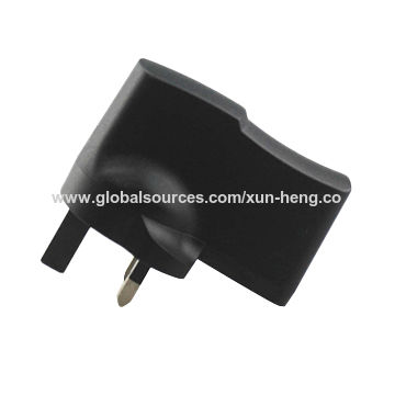 7.5W OEM/ODM Wall-mounted Switching Adapter with 6 Types of AC Plug ...