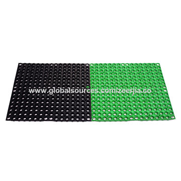 Anti slip rubber mat with holes put on the ship deck,colorful boat deck ...
