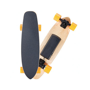 China2017 New and Stylish 2.5" PU Four-wheel Smart Electric Skateboard ...