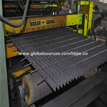 Steel grating, serrated bar, ASTM 123 Hot dip galvanized, Dubai 25×3 ...