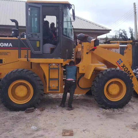 China China TOP BRAND XGMA XG935H Skid Steer Loader Attachments on ...