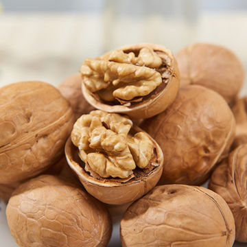 China Xinjiang Shelled Bulk Nuts Wholesal Walnuts In Shell For Sale, Washed Walnut, Walnut ...