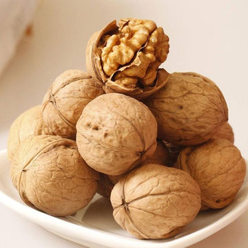 Buy Wholesale China China Xinjiang Sale Raw Thin Skinned Nuts Price Walnut Can Do Jujube Walnut ...