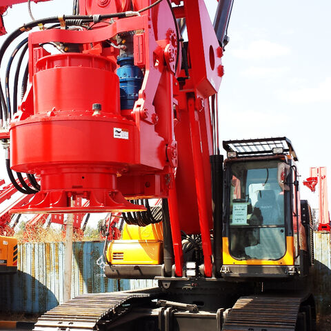 China Rotary Drilling Rig SR285 with 2300mm Drilling Diameter on Global ...