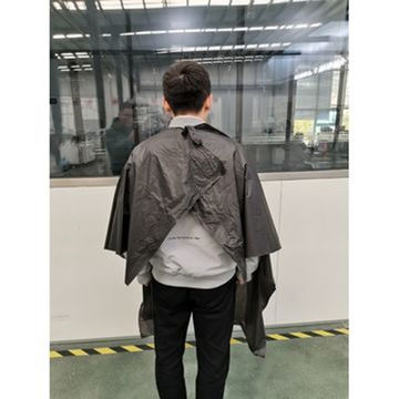 Achetez en gros Cape En Plastique Biodégradable Cape De Coiffure ...