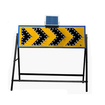 China Solar LED arrow road direction warning traffic Sign on Global ...