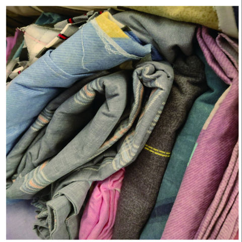 China Second Hand Clothing Mixed Bales used fitted bed sheet on Global ...