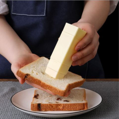 China Wholesale kitchen utensils rotate type butter applicator ...