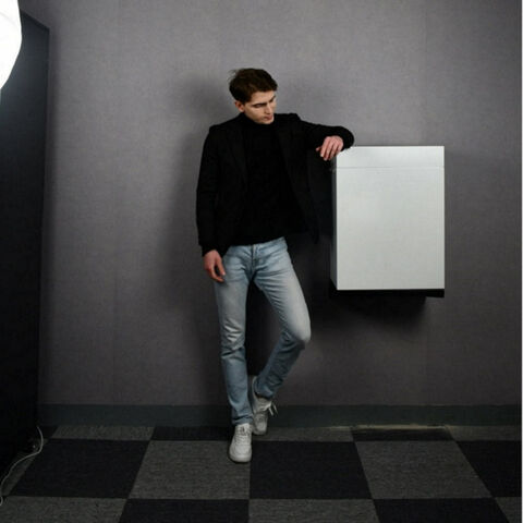 PYTES 5kWh 10kWh ESS Power Supply wall mounted Lithium LFP Battery with ...