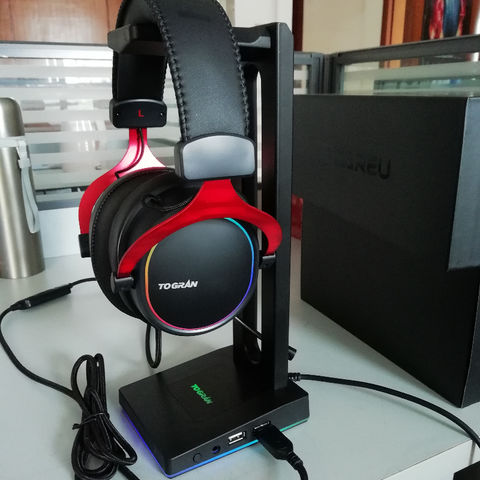 Buy Wholesale China Headphone Stand Rgb With 3.5mm Aux And 2 Usb Ports ...