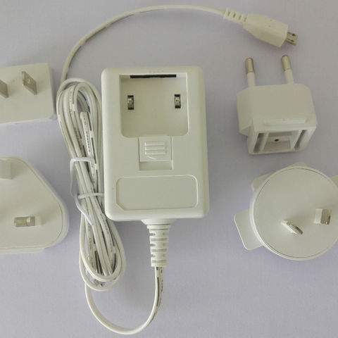 Buy Wholesale China 12w White Universal Power Adapter With Cb,ul,fcc,ce ...