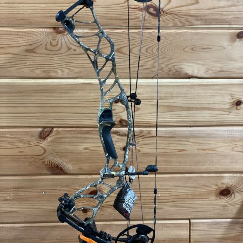 Buy Wholesale United States Buy Hoyt Axius Online & Hoyt Axius For Sale ...