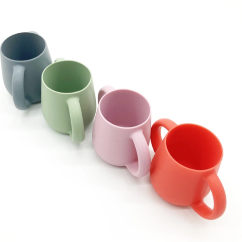 Buy Wholesale China Free Sample Silicone Sipping Water Sippy Baby Cups ...