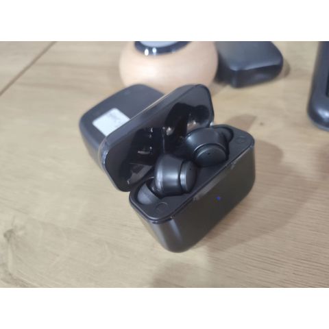 Buy Wholesale China Tws Wireless Earbuds & Tws at USD 1 | Global Sources