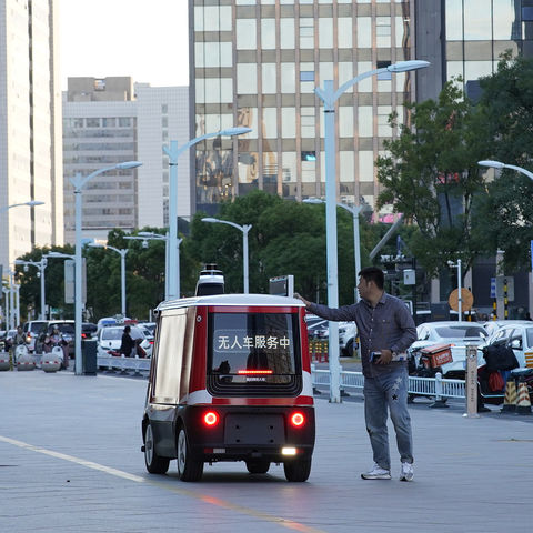 Buy Wholesale China Qualified Electric Car Unmanned Pizza Delivery Car ...