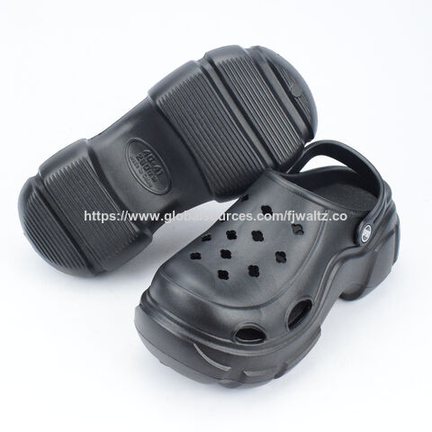 Buy Wholesale China Platform Garden Shoes & Men's Clogs at USD 2.4 ...