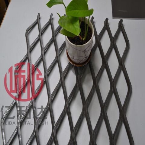 Buy Wholesale China Hot Dipped Galvanized Iron Expanded Metal Mesh For ...