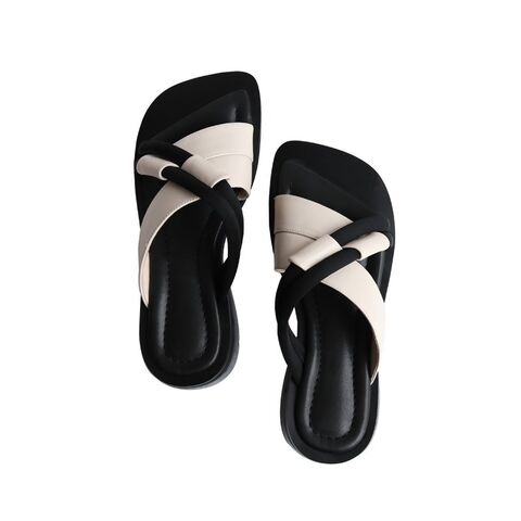 Buy Wholesale China Soft Leather Vintage Cross-over Flip-flops For ...