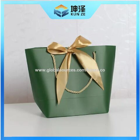 Buy Wholesale China Colorful Paper Gift Bag Green Beauty Design Paper ...