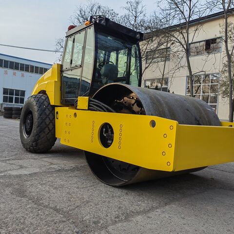 Buy China Wholesale 14 Tons Roadroller Mechanical Drive Single Drum ...