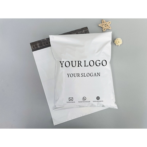 High Quality Garment Courier Mail Bags With Handle Customized Logo ...