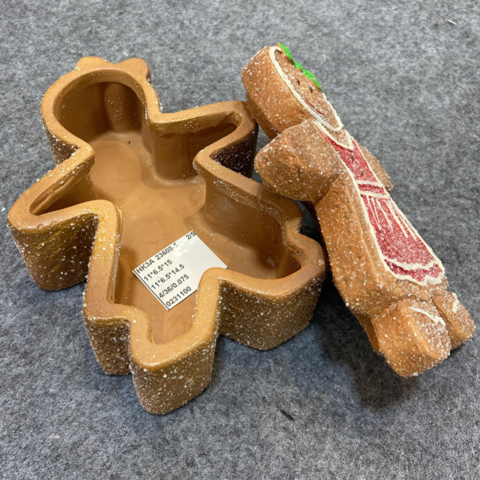 Wholesale Resin Gingerbread Man Box Candy Jar Cookie Box Trinket Boxes ...