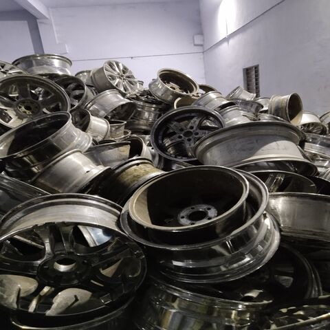 Top Quality Hub Wheel Scrap 99.9% Purity Scrap Aluminum Wheel Scrap And ...