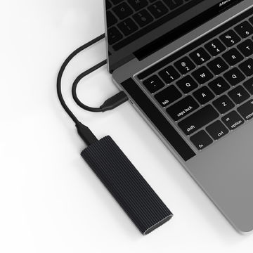 China Aluminum alloy PCIe nvme M2 SSD Enclosure smallest size external ...