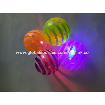 China3.9INCH TPU LED light up high bounce colorful ball set flashing ...