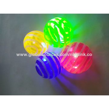 China3.9INCH TPU LED light up high bounce colorful ball set flashing ...