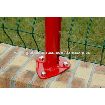 China Peach post for welded fence on Global Sources,welded fence peach ...