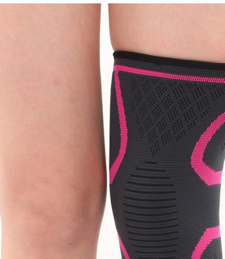 China Sports black legs double corrugated silicone non-slip knitted ...