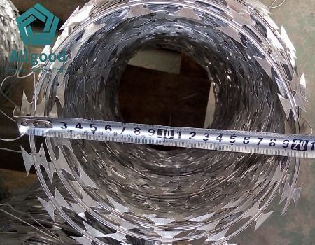 ChinaSteel Concertina Razor Wires fencing, Military Concertina wire on ...