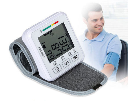 China Home Automatic Smart Wrist Electronic Sphygmomanometer without ...