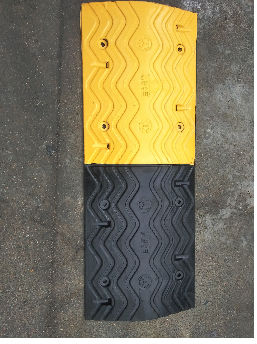 China Roadway speed hump garage speed bumper road speed bumpers on ...