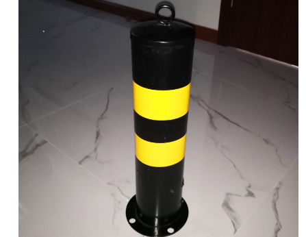 China Hot sale iron warning post with yellow reflector on Global ...